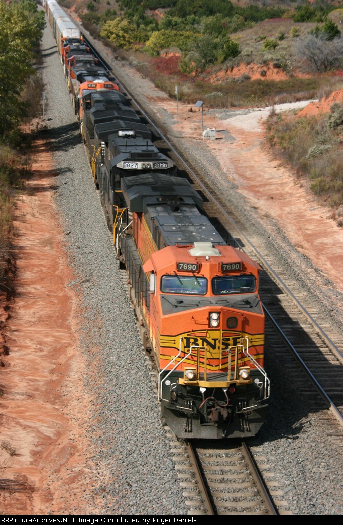 BNSF 7690